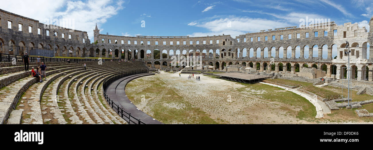 Panorama amphitheatre hi-res stock photography and images - Alamy