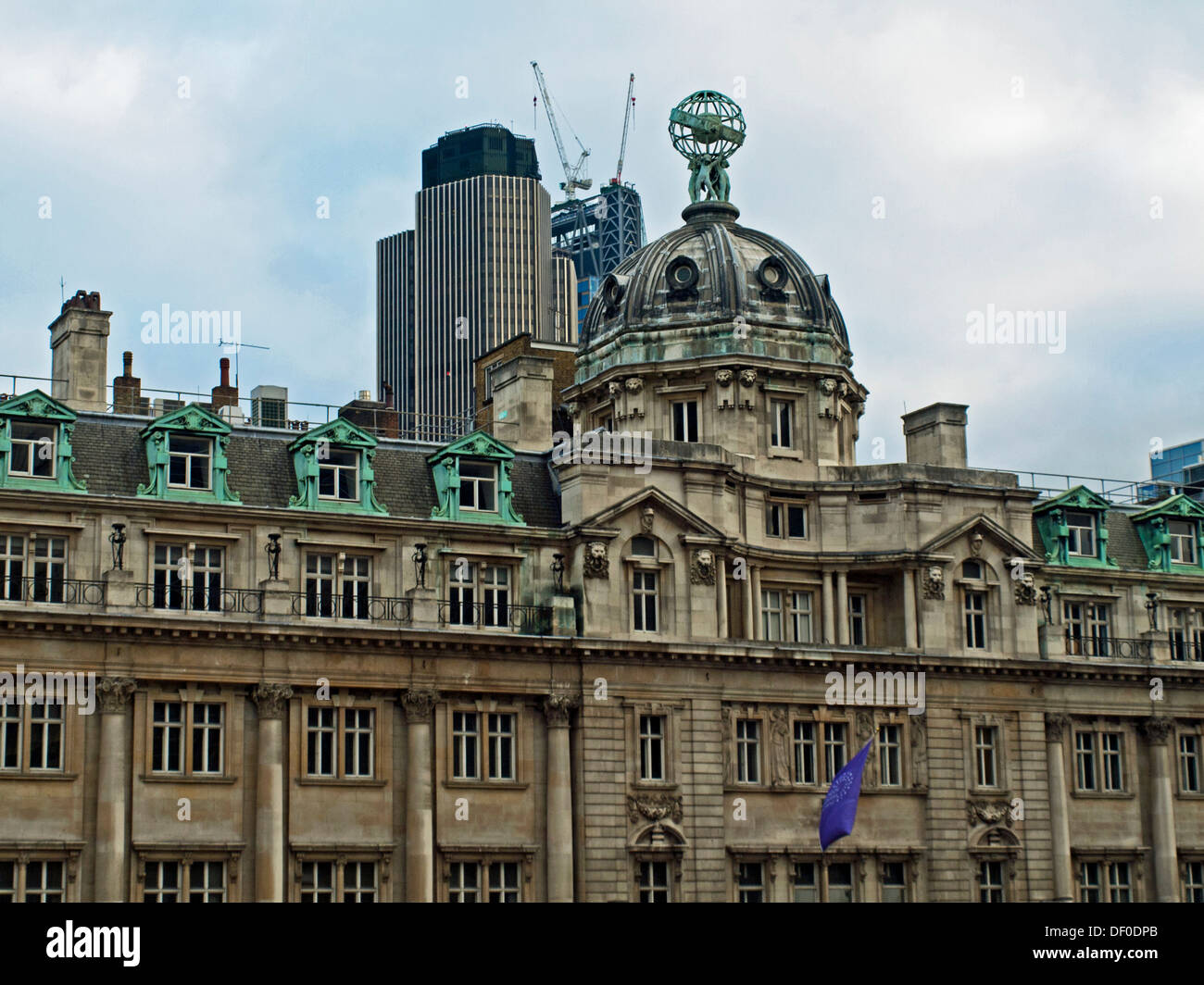 View of London Metropolitan University (Moorgate) showing Tower 42 in ...