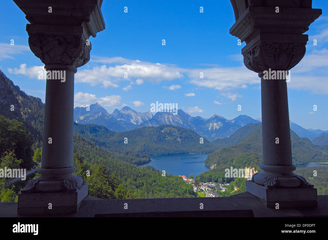 Neuschwanstein Castle, Schloss Neuschwanstein, View from balcony to ...
