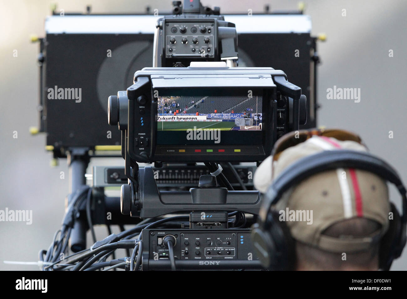 Television camera, 3D camera Stock Photo - Alamy