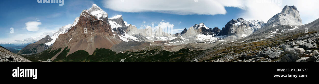 Panorama torres del paine hi-res stock photography and images - Alamy