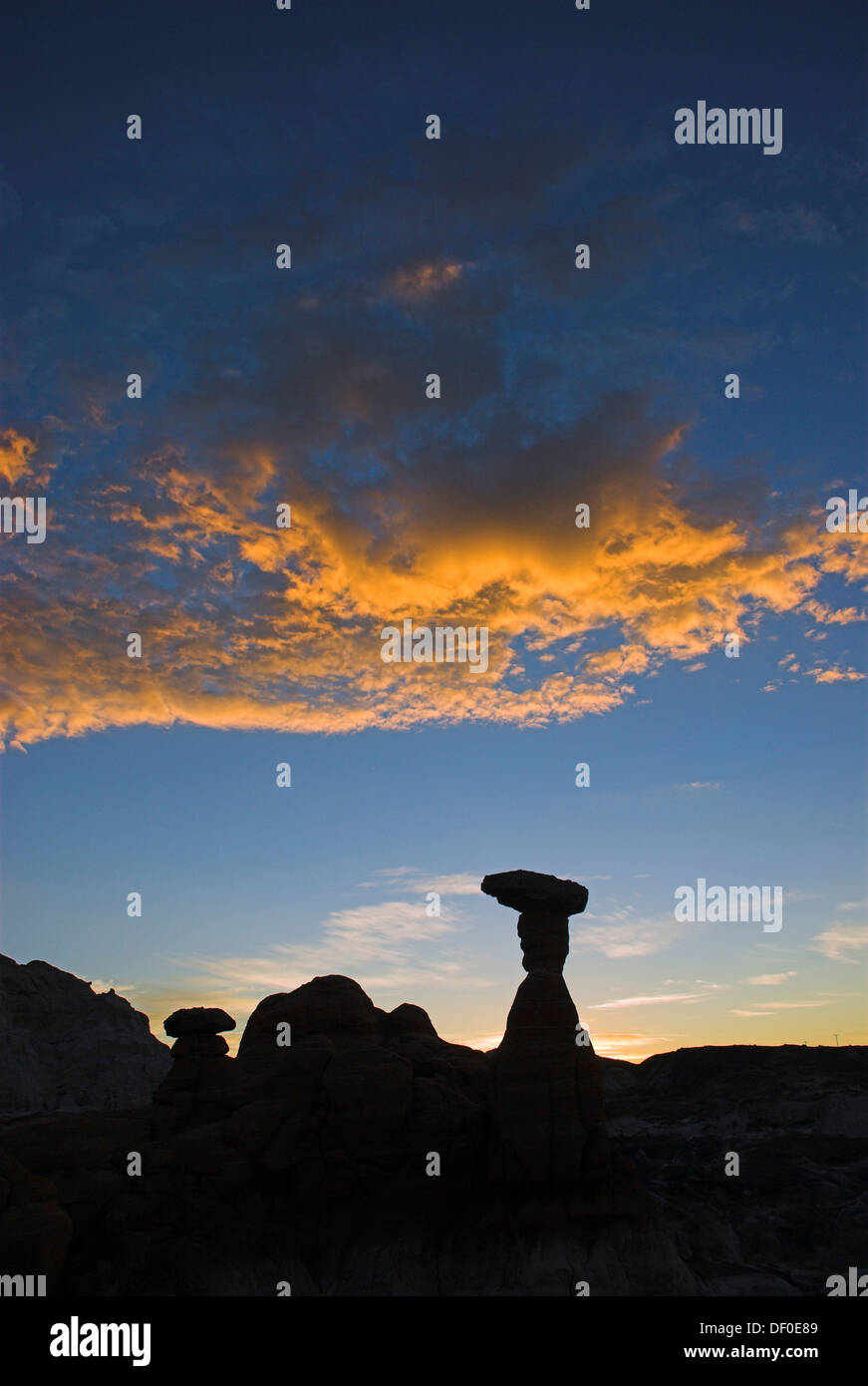 Silhouettes of the hoodoos, rock formations, of the Rimrocks area ...