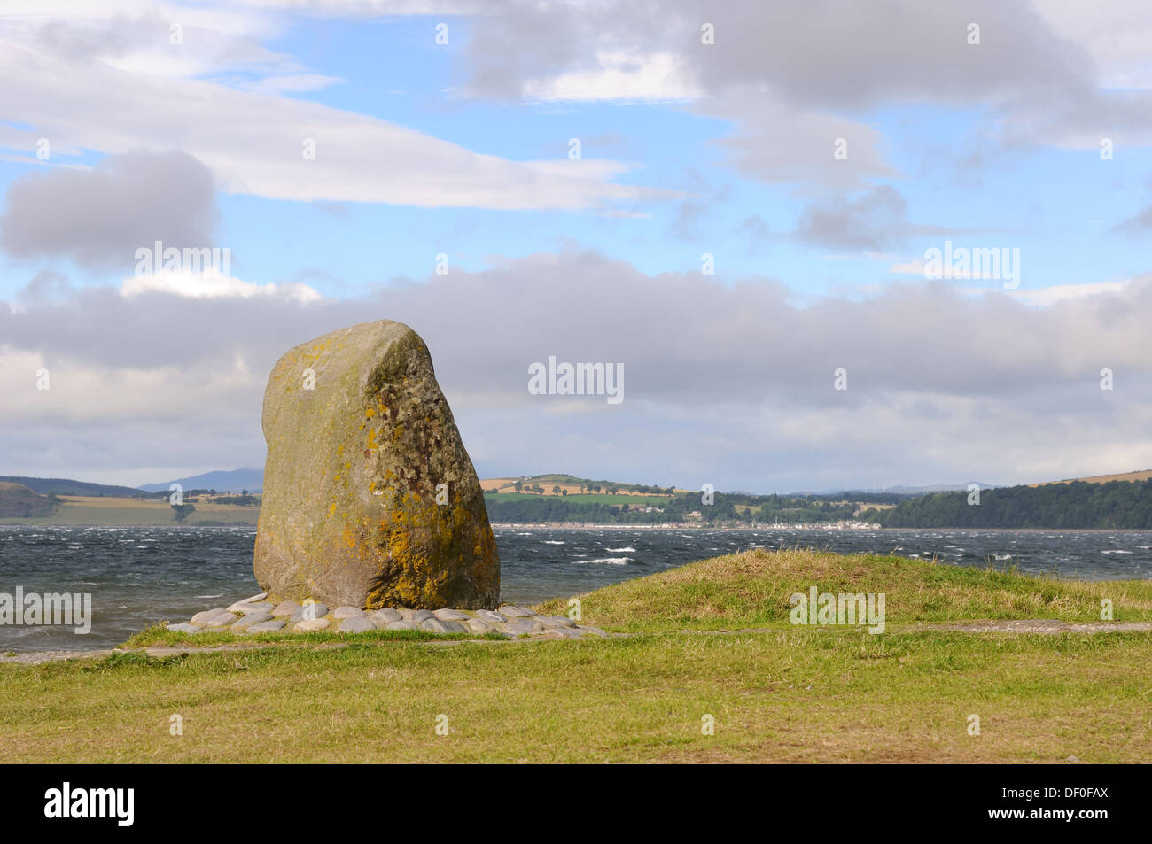 Chanonry point and memorial stone between Fortrose and Rosemarkie Stock ...