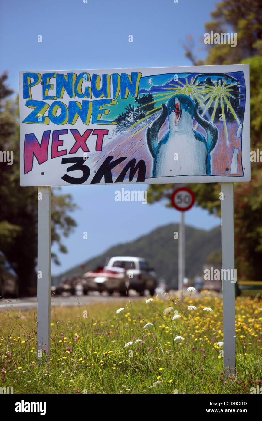 Penguin sign in new zealand hi-res stock photography and images - Alamy