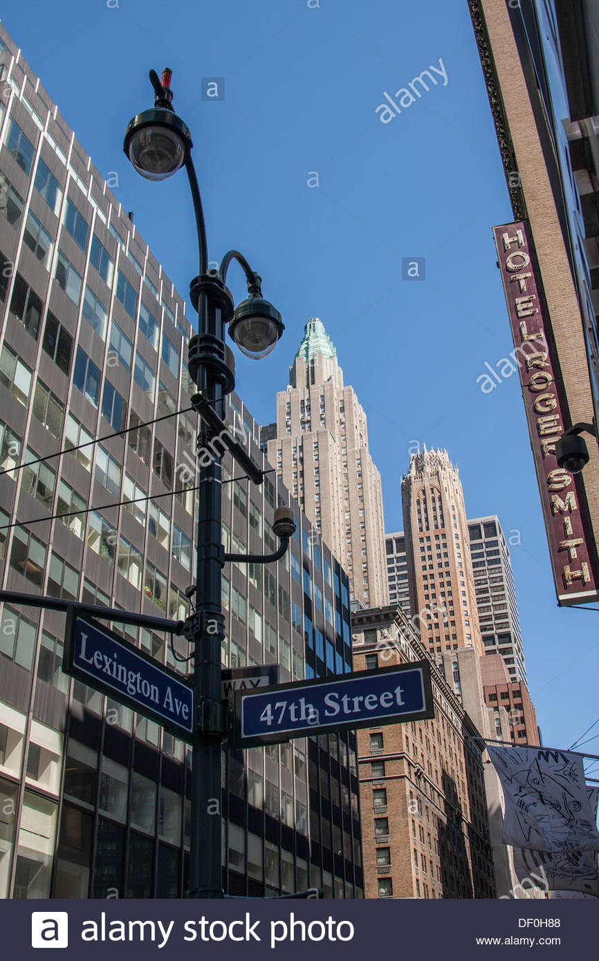 47th Street, New York City Stock Photos & 47th Street, New York City ...