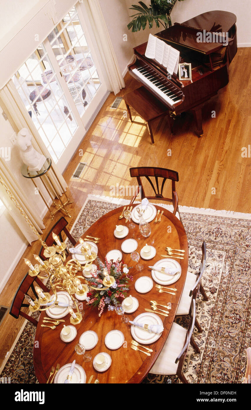 Table piano hi-res stock photography and images - Alamy