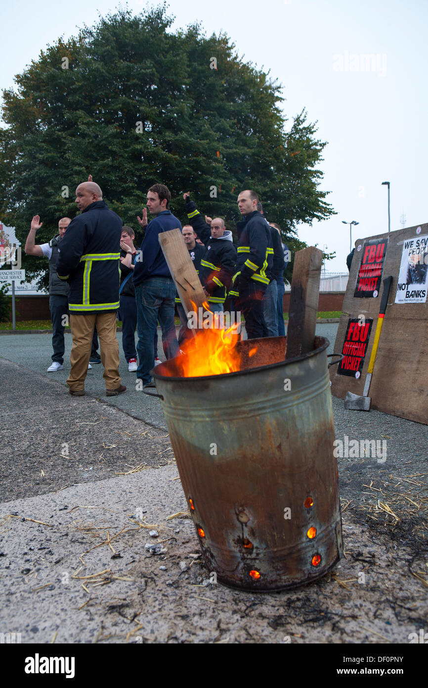 Fireman fire brigade service firefighter firefighters emergency rescue ...