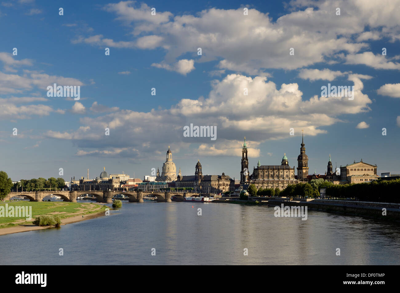 Town view of the Marien's bridge, Dresden Old Town, Stadtansicht von ...