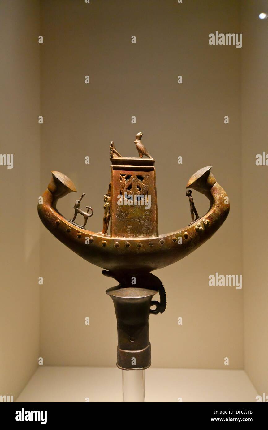 Solar barque hi-res stock photography and images - Alamy