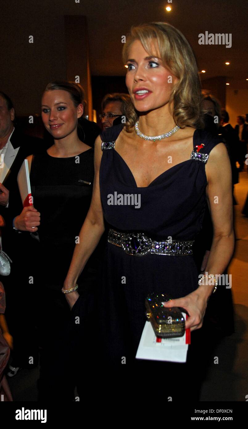 Begum Inaara Aga Khan at the Aids gala in Berlin in 2007 Stock Photo ...