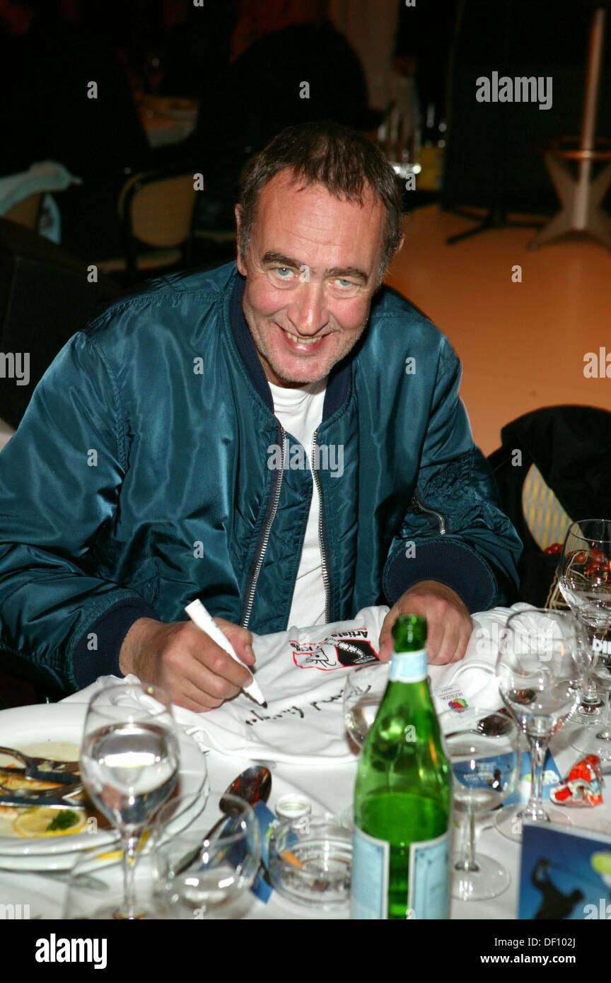 Bernd Eichinger at the Artist for Kids Cup 2006 in Munich Stock Photo ...