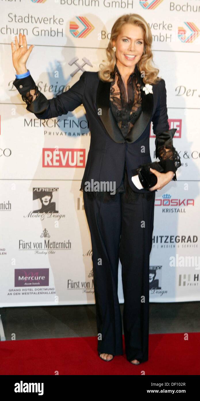 Begum Inaara Aga Khan at the reception of the STEIGER AWARD 2007 in ...