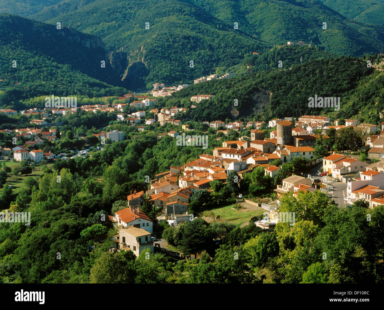 Amelie les bains palalda languedoc roussillon france hi-res stock ...