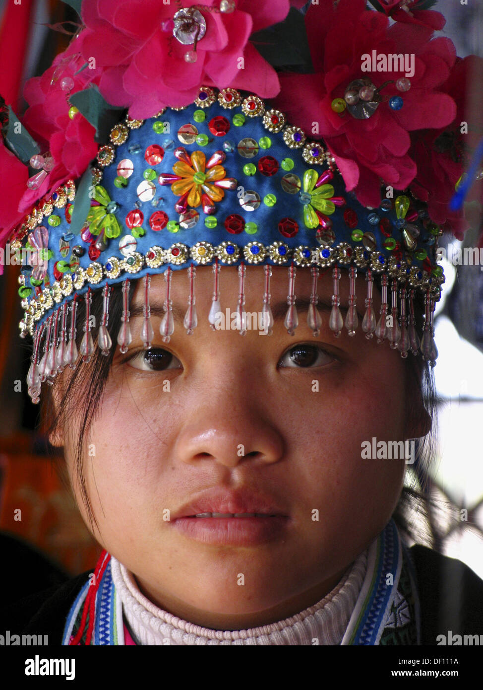 Zhuang tribe hi-res stock photography and images - Alamy