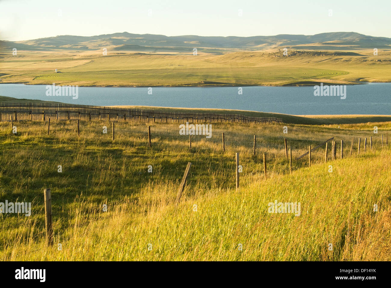 Old man dam alberta hi-res stock photography and images - Alamy