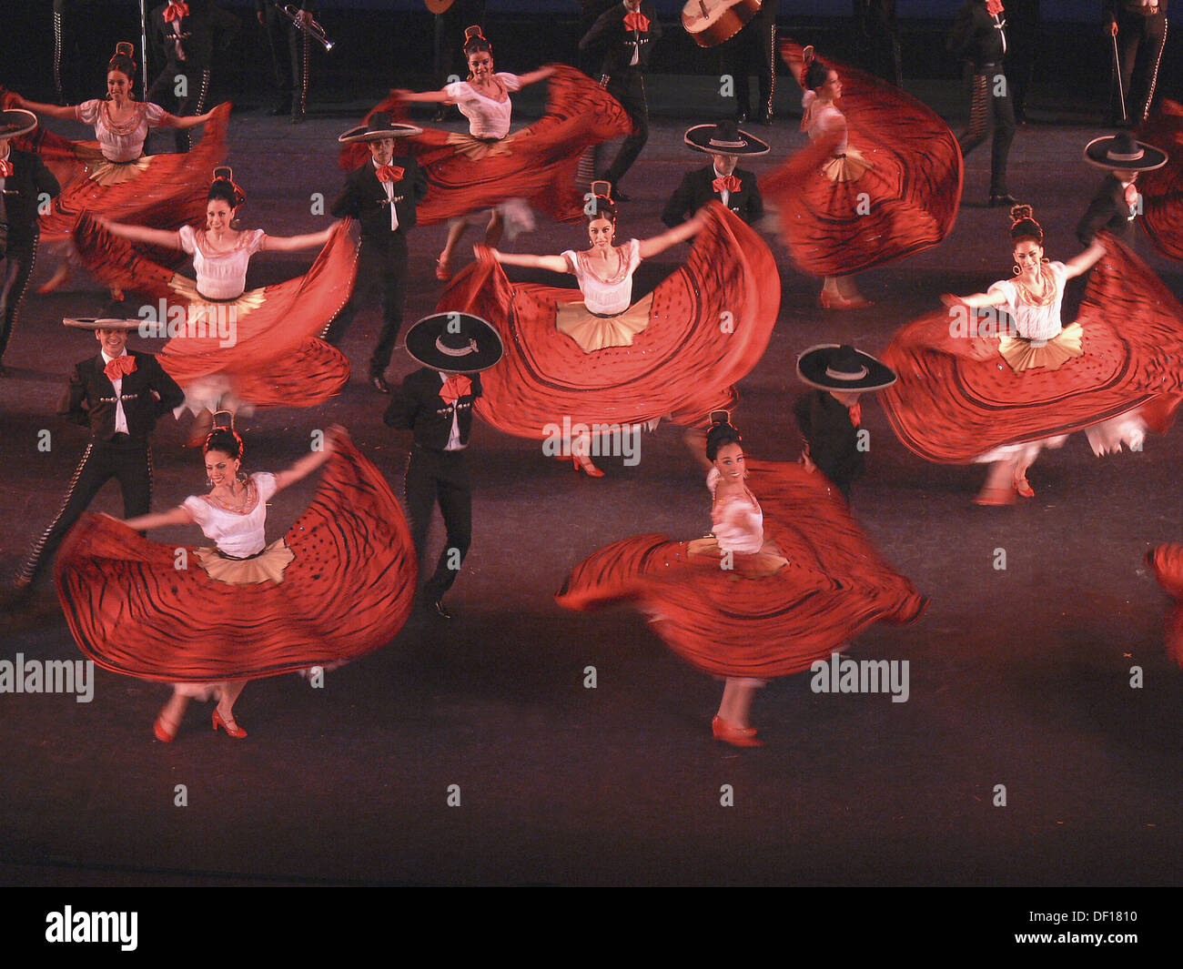 Ballet de artes hi-res stock photography and images - Alamy