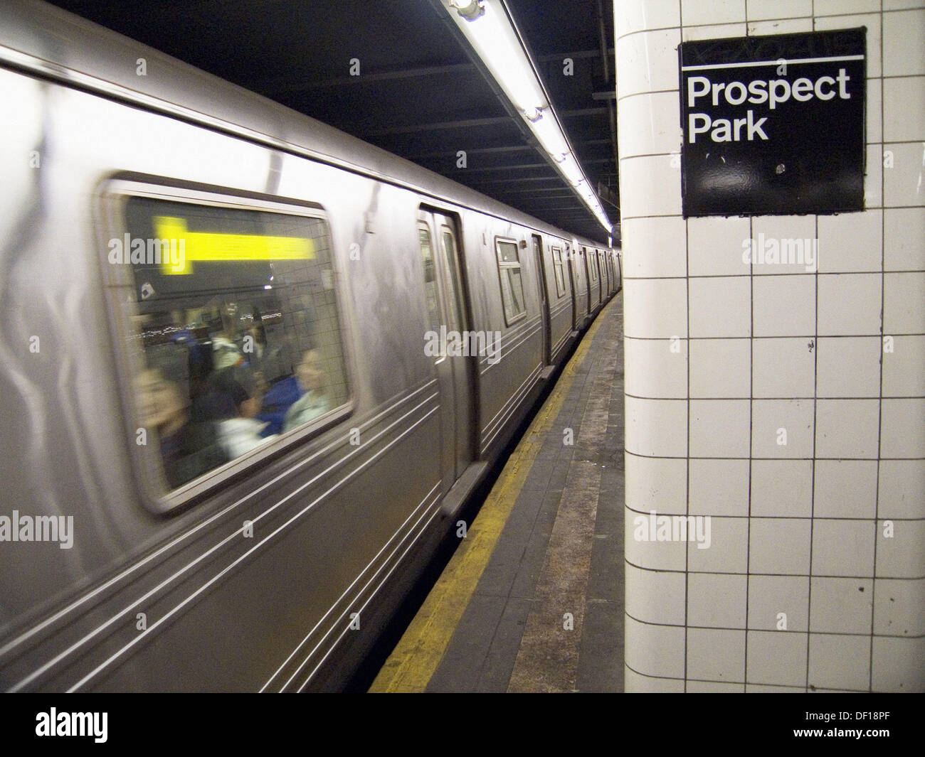 Brooklyn subway america hi-res stock photography and images - Alamy