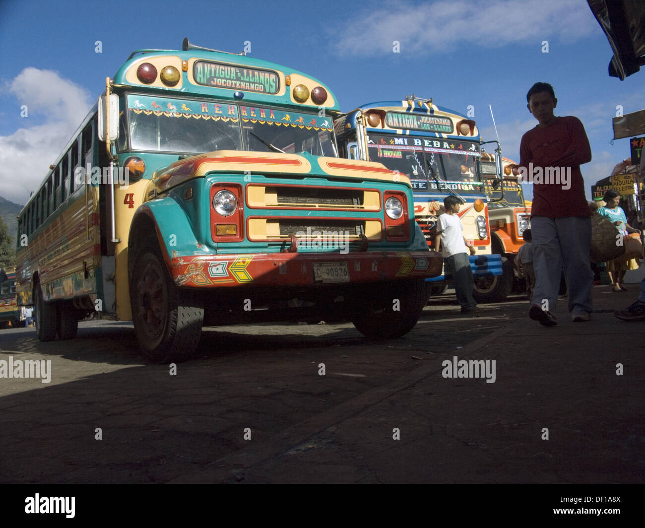 American buses hi-res stock photography and images - Alamy