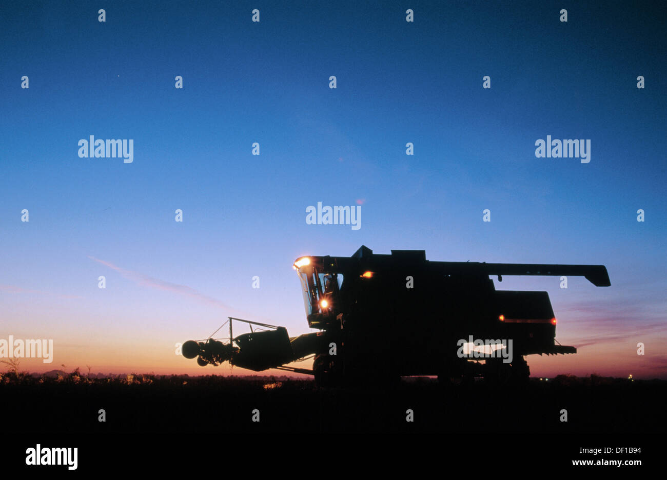 Combine Silhouette Stock Photos & Combine Silhouette Stock Images - Alamy