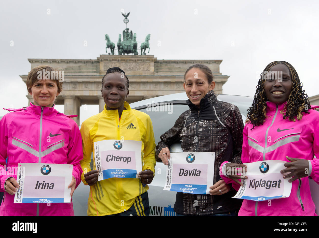 The runners Irina Mikitenko (Germany, l-r), Sharon Cherop (Kenia ...