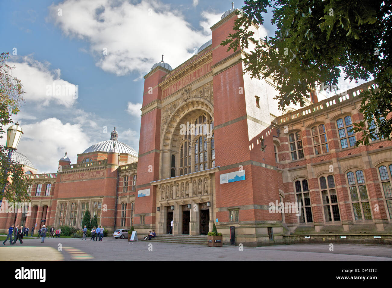University of birmingham hi-res stock photography and images - Alamy