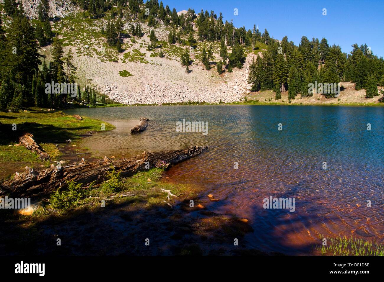 Emerald Lake Lassen Volcanic National Park California Usa Stock