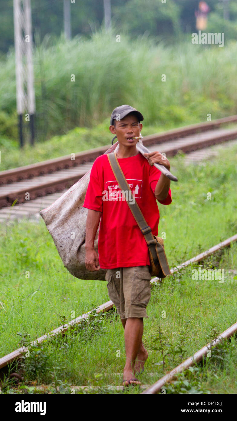 Myanmar railroad hi-res stock photography and images - Alamy
