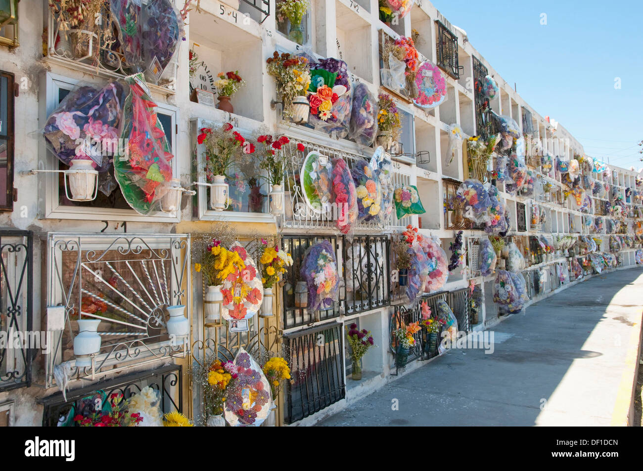 Above ground vault hi-res stock photography and images - Alamy