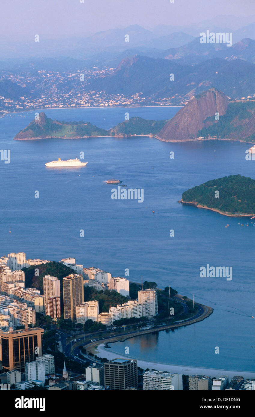 World cruise rio de janeiro hi-res stock photography and images - Alamy