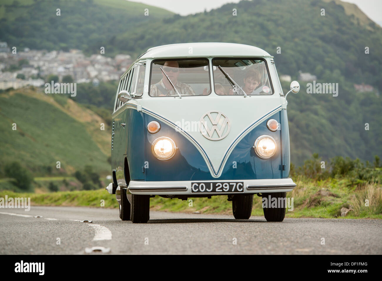 classic VW 1965 original British RHD 21 window caravette campervan ...