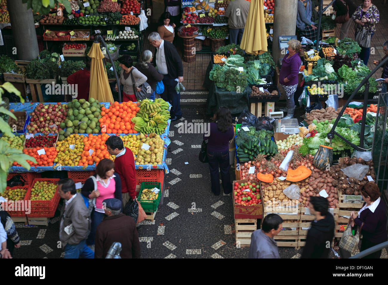 Madeira, Funchal, in the market hall, Funchal Farmers, fruit and ...