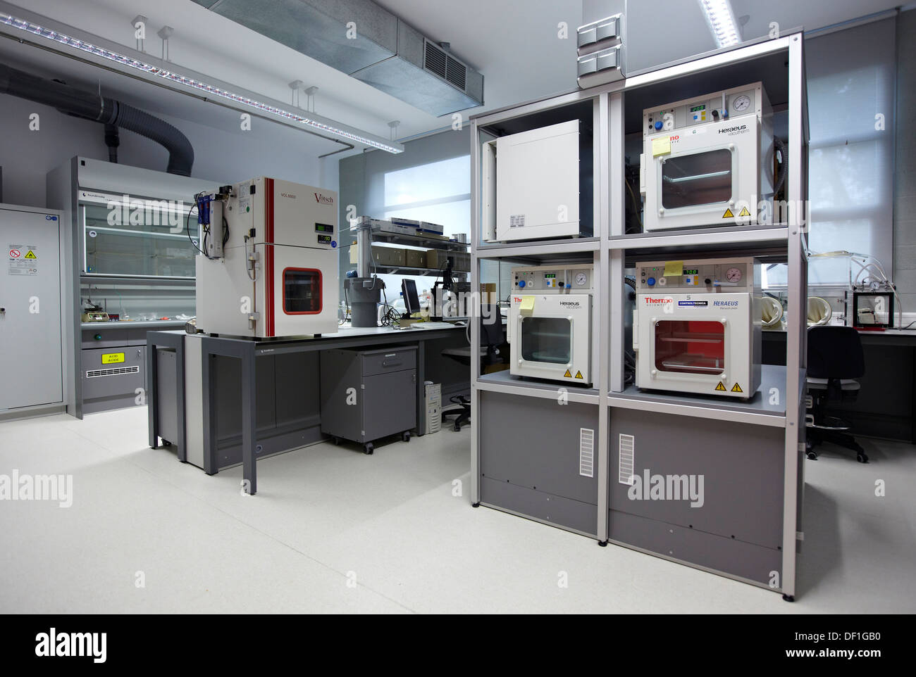 Polymer physics hi-res stock photography and images - Alamy