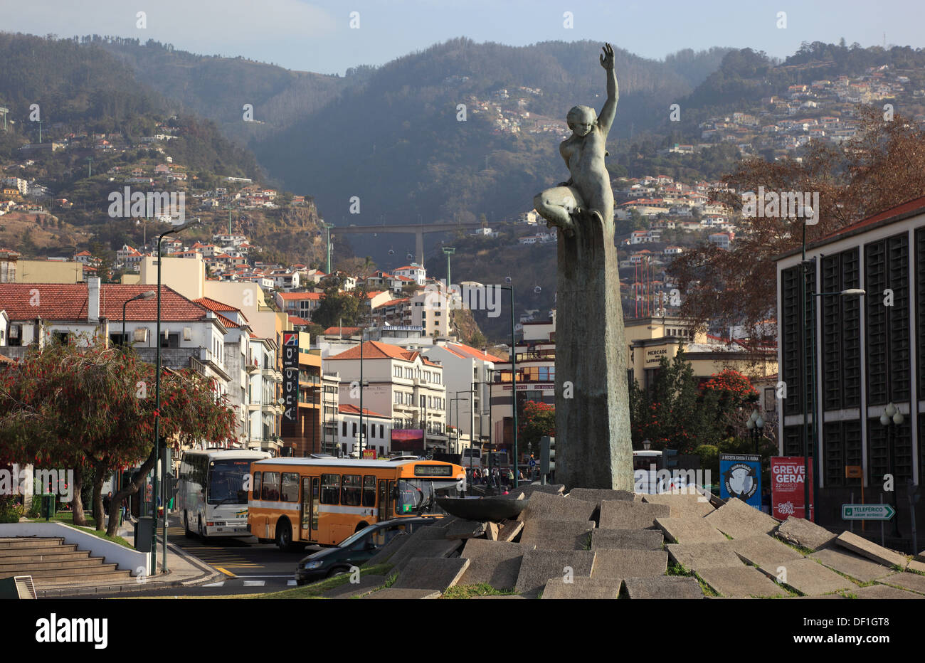 Autonomy square hi-res stock photography and images - Alamy