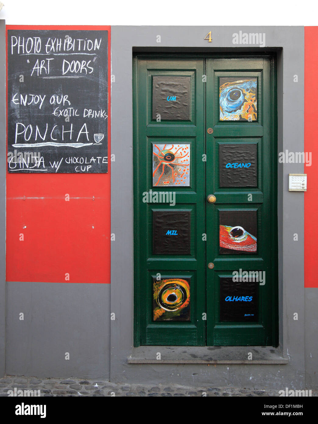 Madeira, Funchal, painted doors in the old city, The art of open doors ...