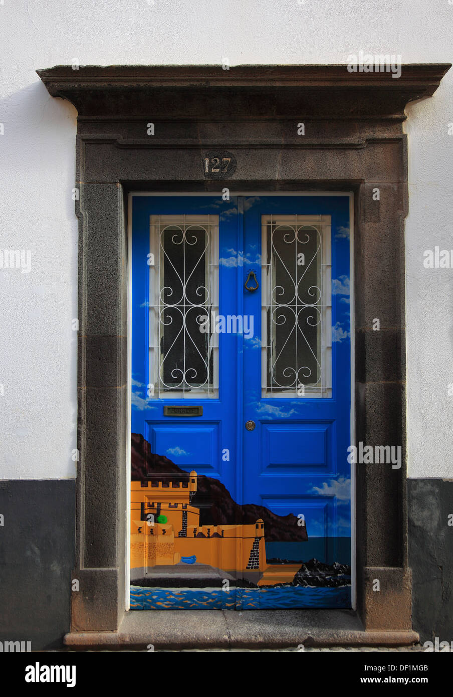 Madeira, Funchal, painted doors in the old city, The art of open doors ...