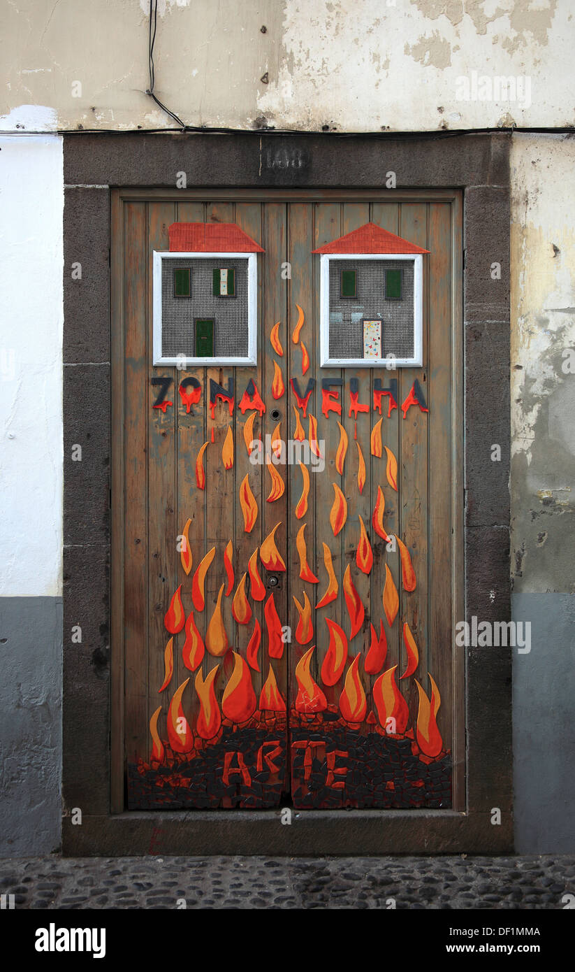 Madeira, Funchal, painted doors in the old city, The art of open doors ...