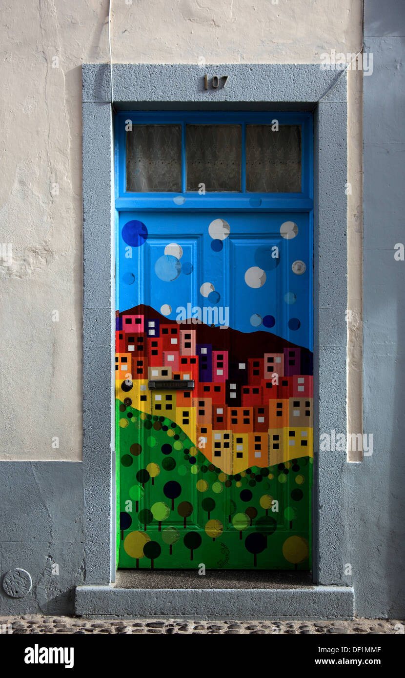 Madeira, Funchal, painted doors in the old city, The art of open doors ...