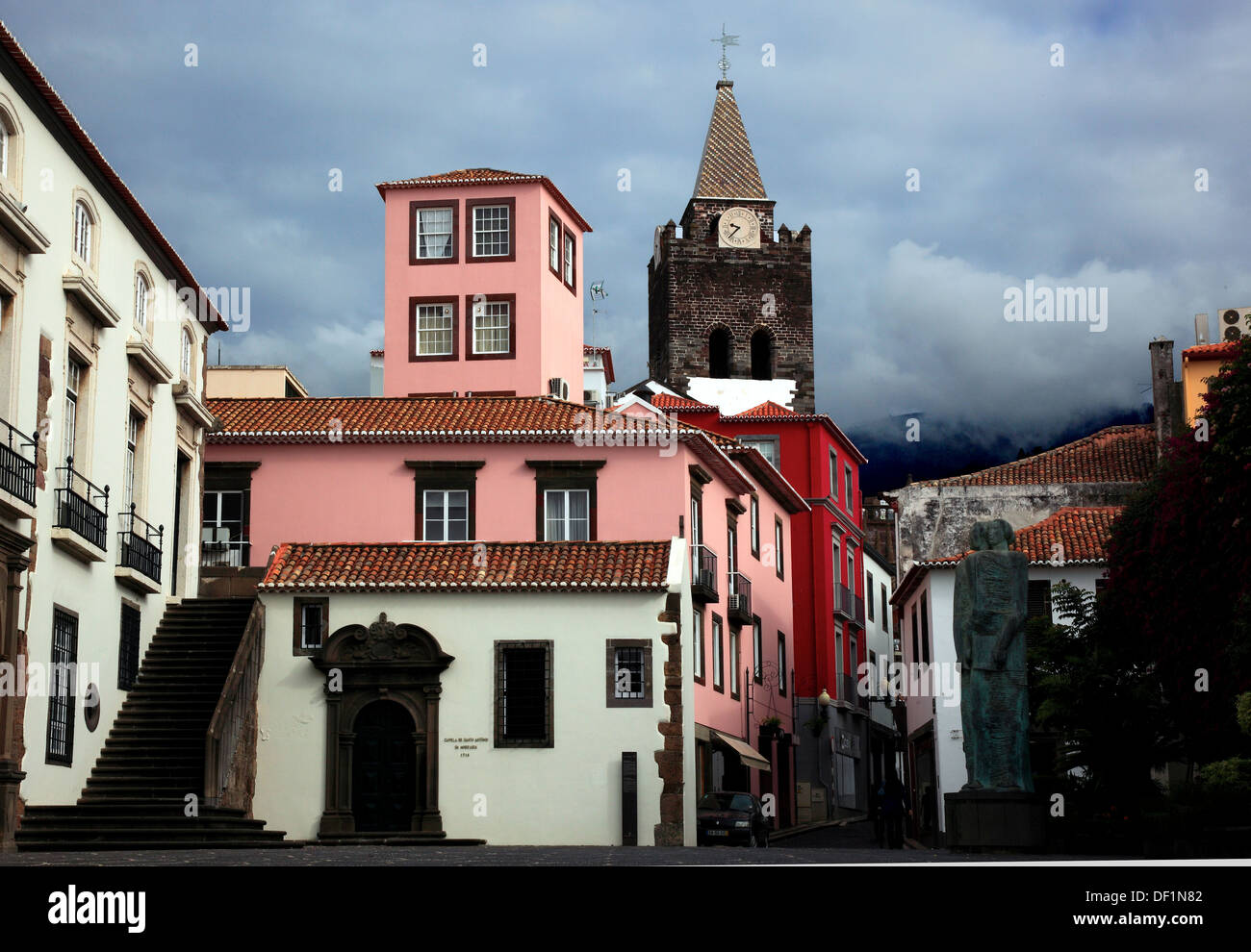 Funchal monuments hi-res stock photography and images - Alamy