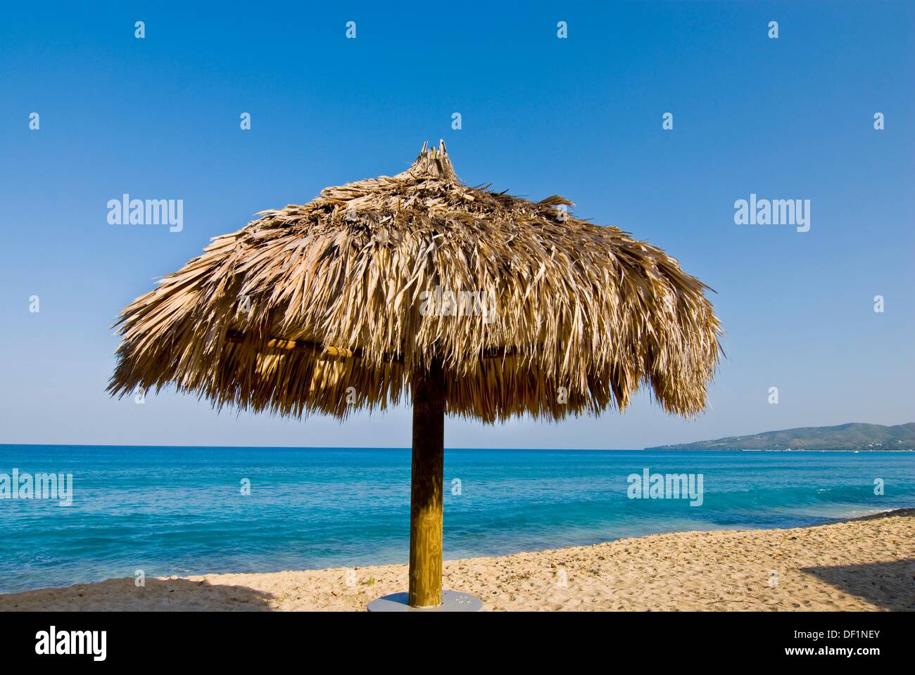 Native structure hi-res stock photography and images - Alamy