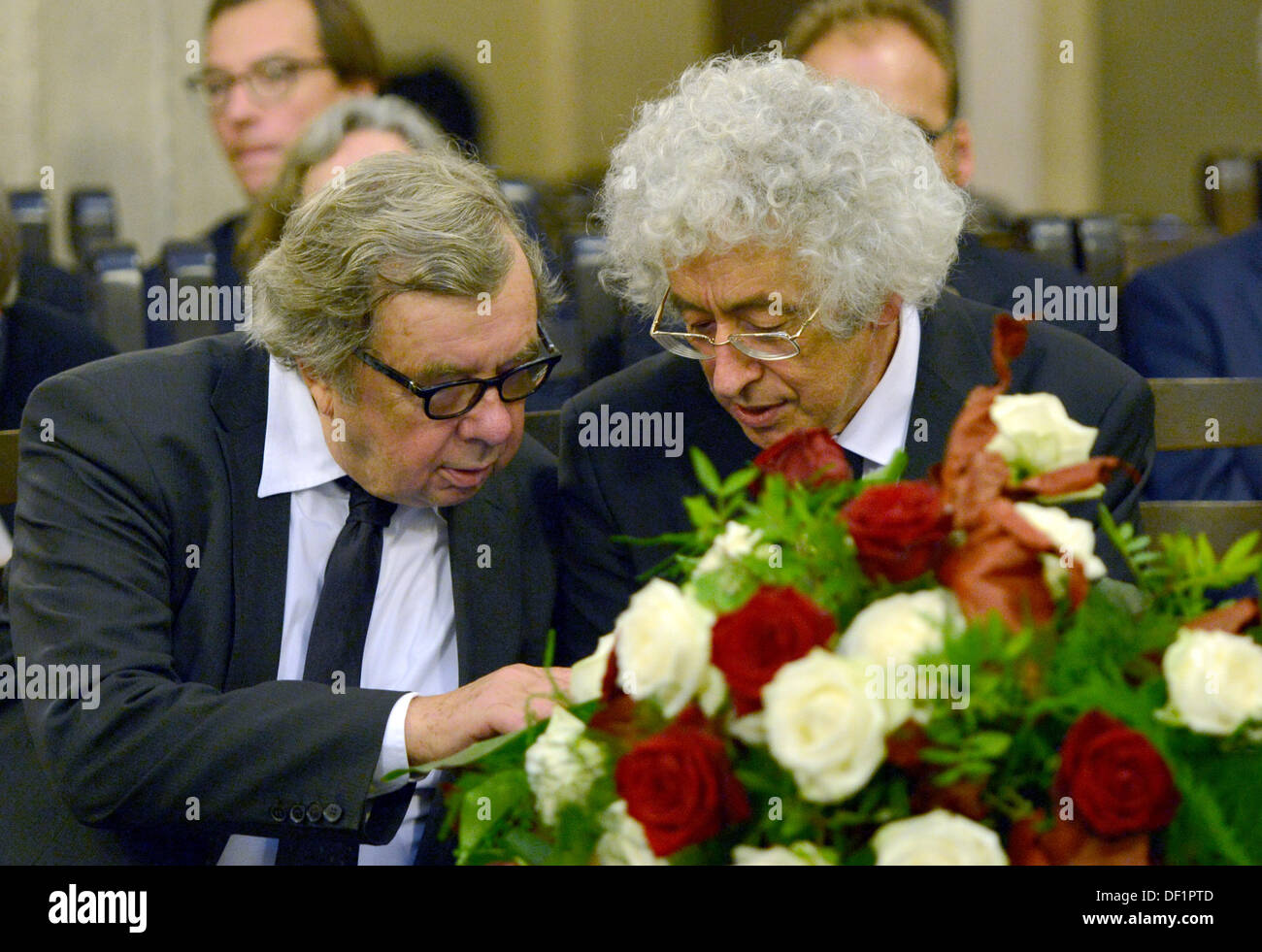 Orators hi-res stock photography and images - Alamy