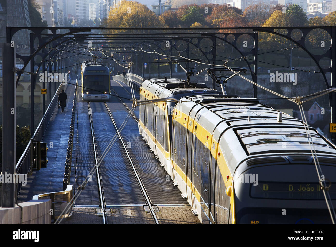 Light rail on dom luis i bridge hi-res stock photography and images - Alamy