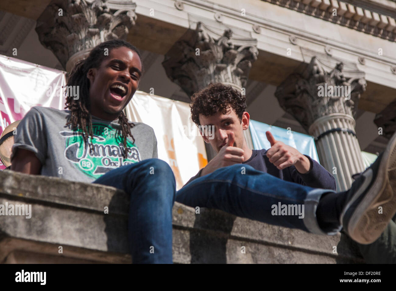 University freshers' week uk hi-res stock photography and images - Alamy