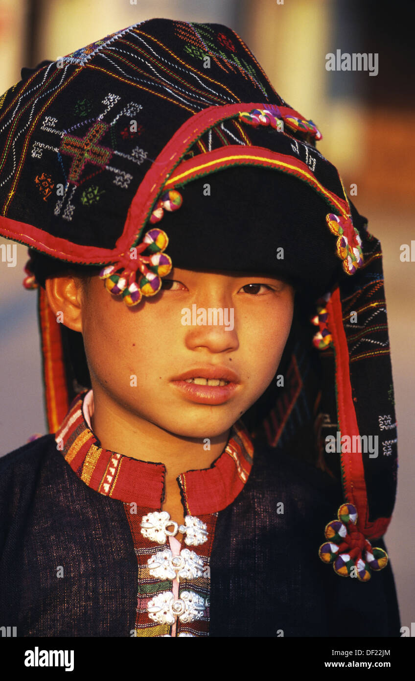Tai dam tribe hi-res stock photography and images - Alamy
