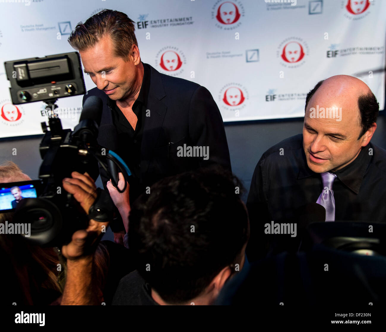 Santa Monica, CA, USA. 25th Sep, 2013. VAL KILMER and JASON ALEXANDER ...