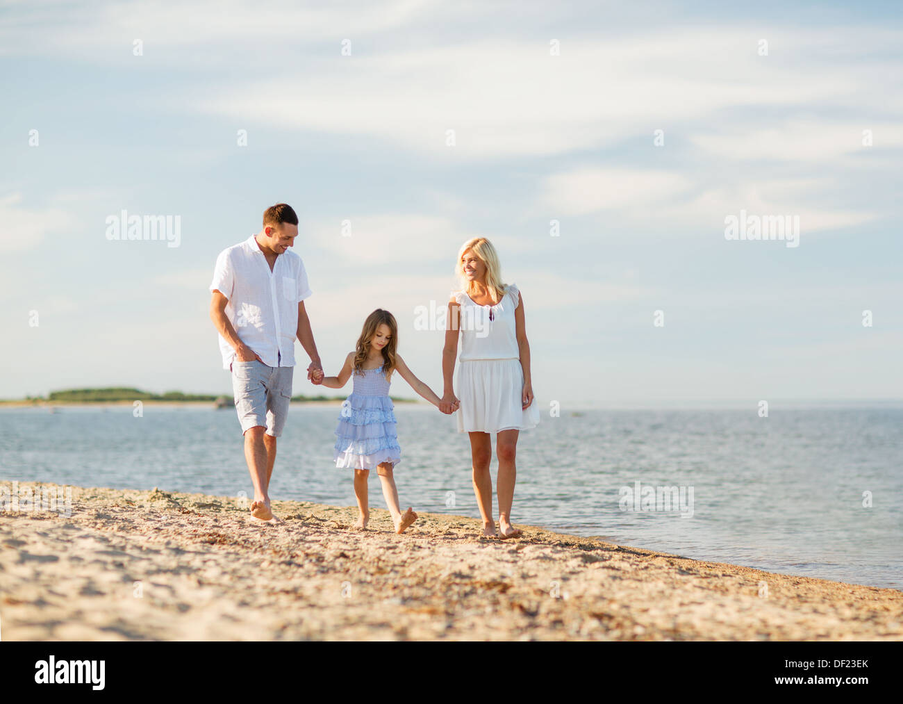 happy family at the seaside Stock Photo - Alamy