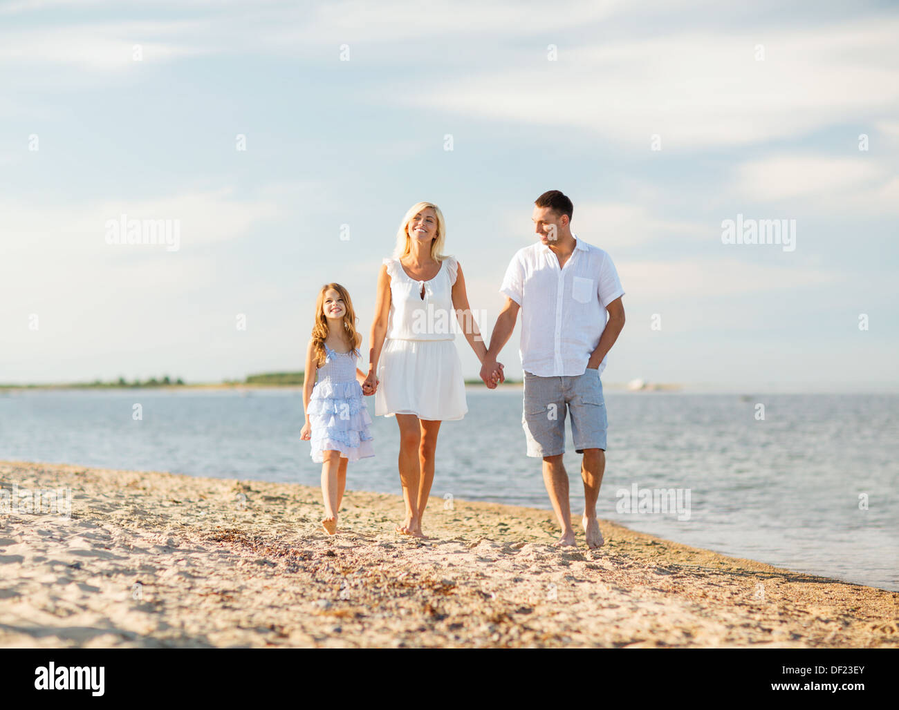 happy family at the seaside Stock Photo - Alamy
