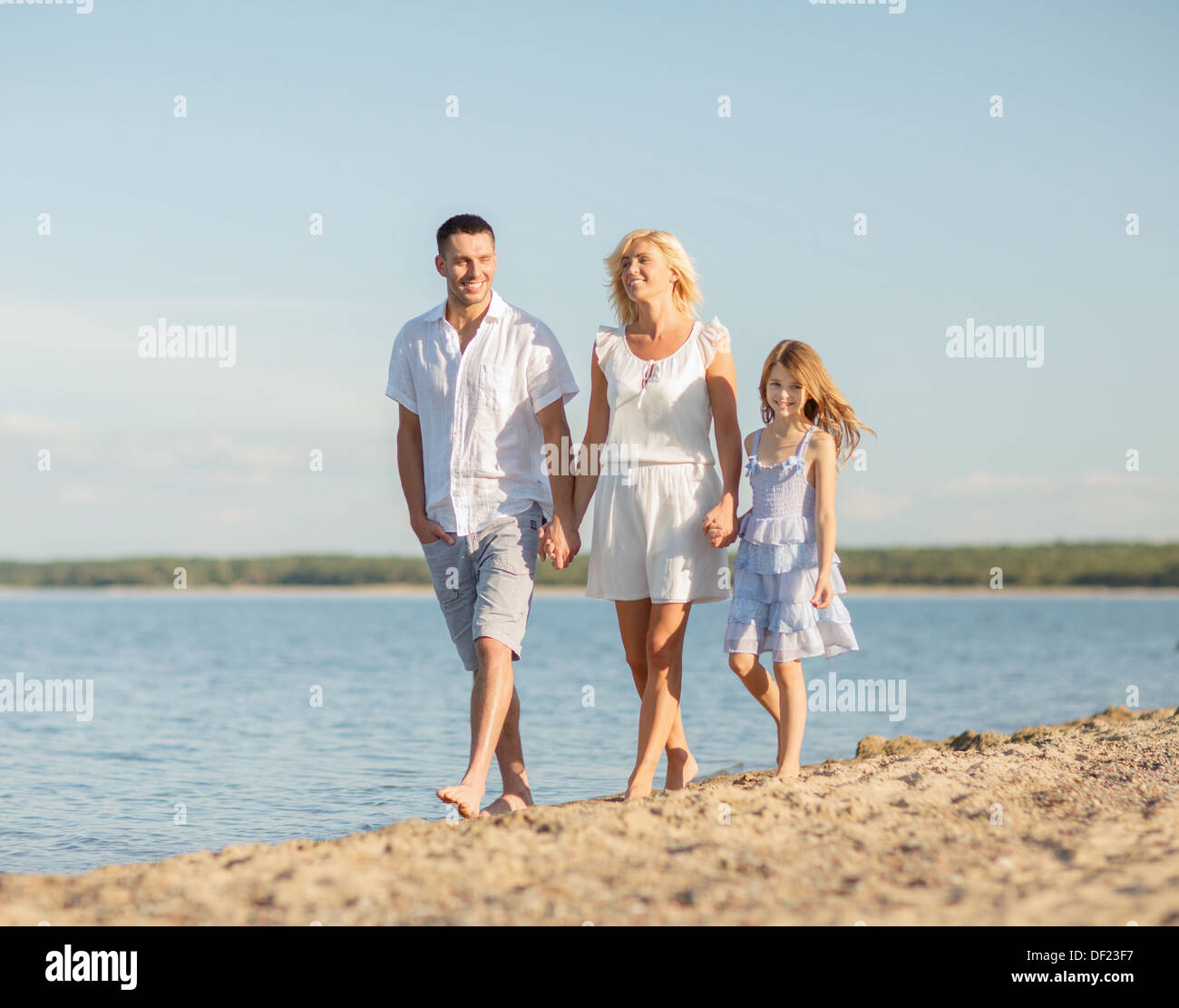happy family at the seaside Stock Photo - Alamy
