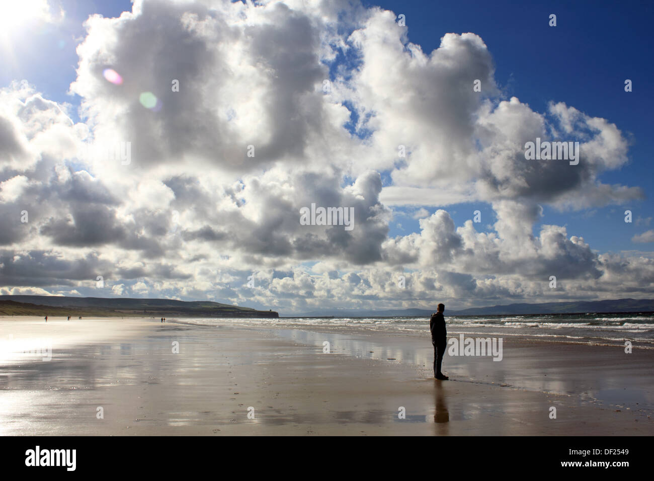 Portstewart strand beach hi-res stock photography and images - Alamy
