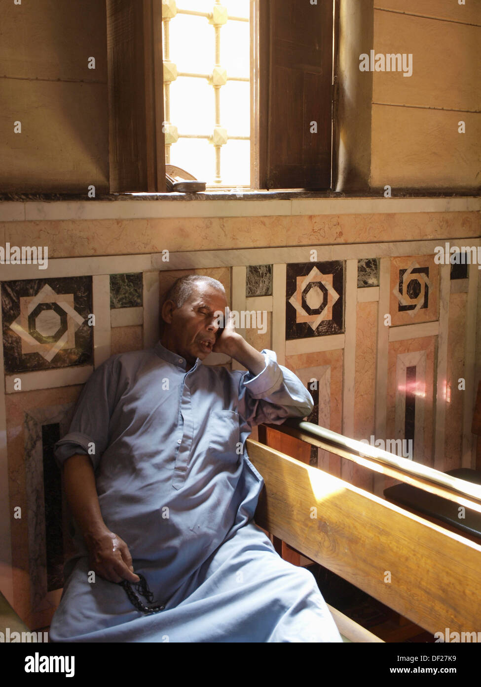 Mezquita de egipto hi-res stock photography and images - Alamy