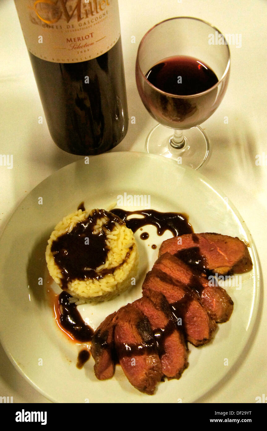 Magret de canard, france hi-res stock photography and images - Alamy